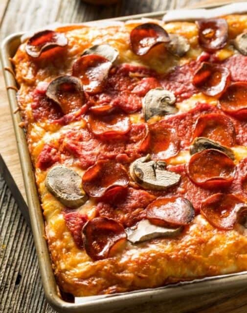 Discover Detroit-Style Pizza: Where to Find Detroit's BEST Slice | My ...