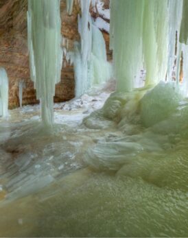 11 Coolest Caves in Michigan for Exploring | My Michigan Beach and Travel
