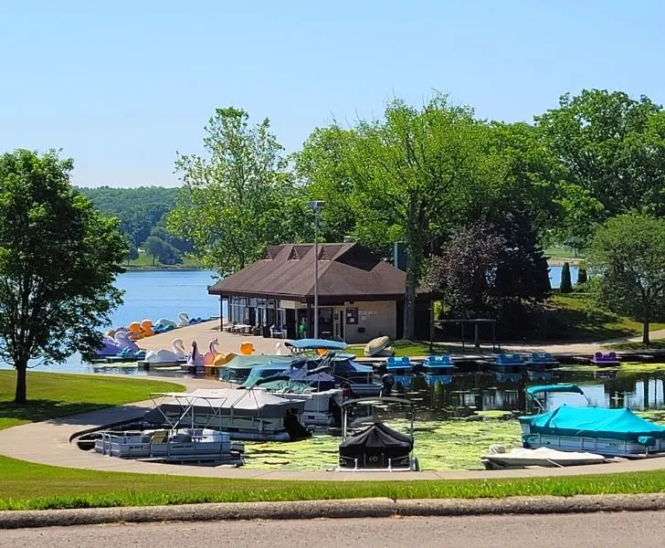 Kensington Metropark: Guide to Best Michigan Parks 2023 | My Michigan ...