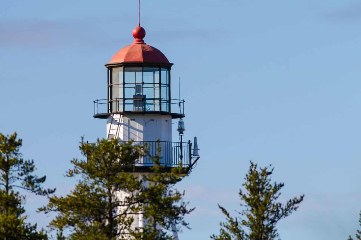 Whitefish Point Lighthouse: What to See (Lake Superior, Shipwreck Museum) | My Michigan Beach ...