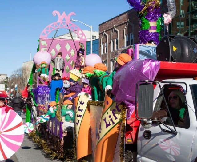 Top 10 EPIC St. Patrick's Day Parades in Michigan (2024 Guide)Celebrate ...