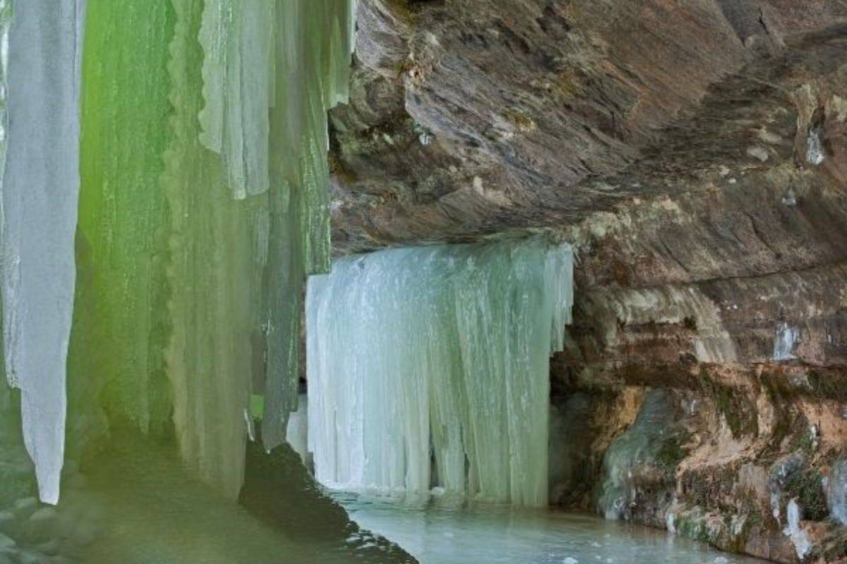 Explore the Eben Ice Caves Michigan’s Upper Peninsula | My Michigan ...