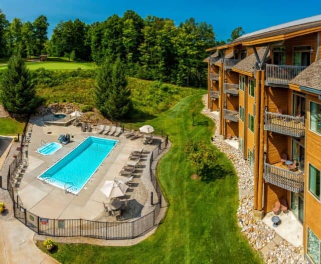 18 BEST Michigan Resorts (MAP) | My Michigan Beach and Travel