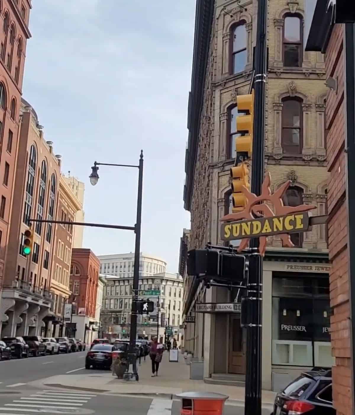 Grand Rapids Weekend: 2-Day Itinerary Beyond Beer City (Unique Eats ...