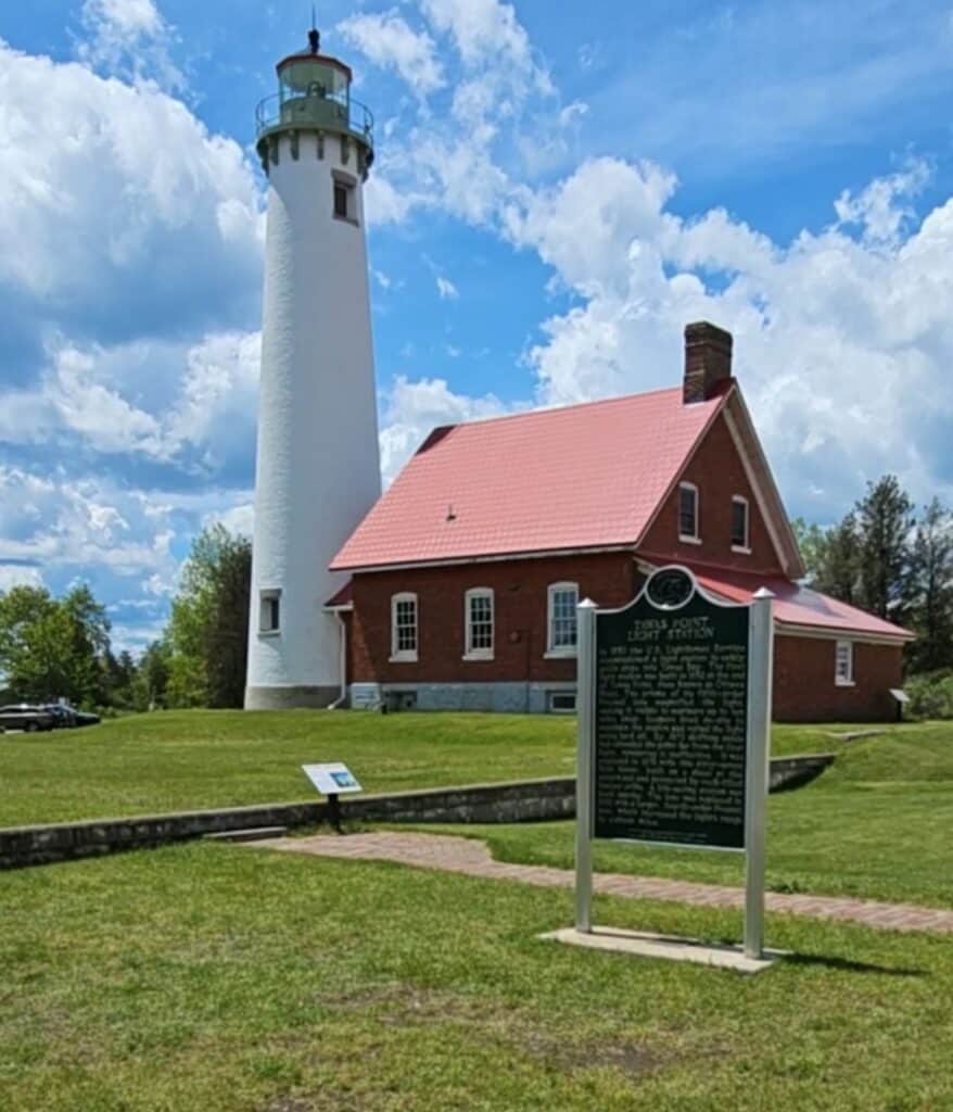 10 Affordable Michigan Vacation Destinations for Budget-Friendly ...