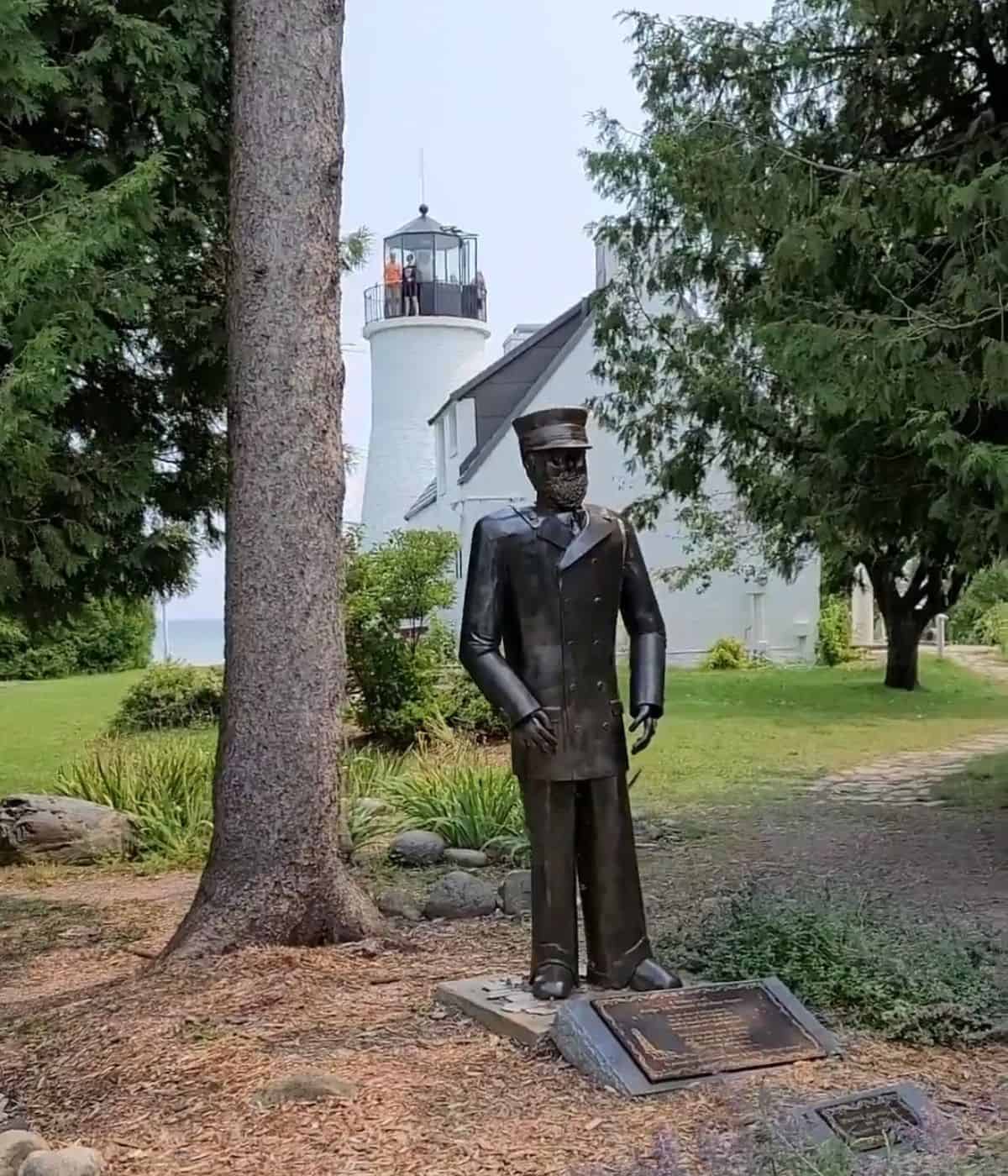 Presque Isle Michigan: Lighthouses, Lakes & Hidden Gems on the Sunrise ...
