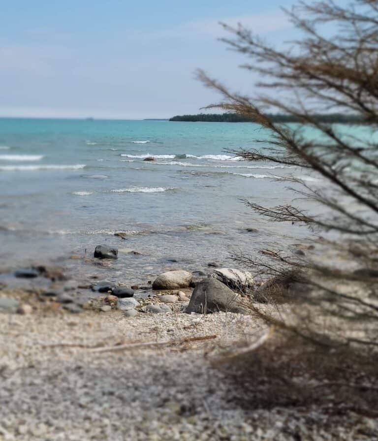Presque Isle Michigan: Lighthouses, Lakes & Hidden Gems on the Sunrise ...